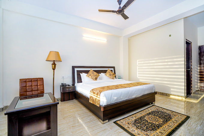 Hotel in Parwanoo: Book Your Stay at Vertigo Hills | 80919 99005